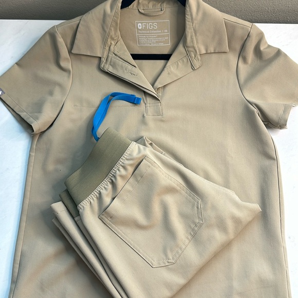 Figs | Other | Figs Tan Scrub Set | Poshmark